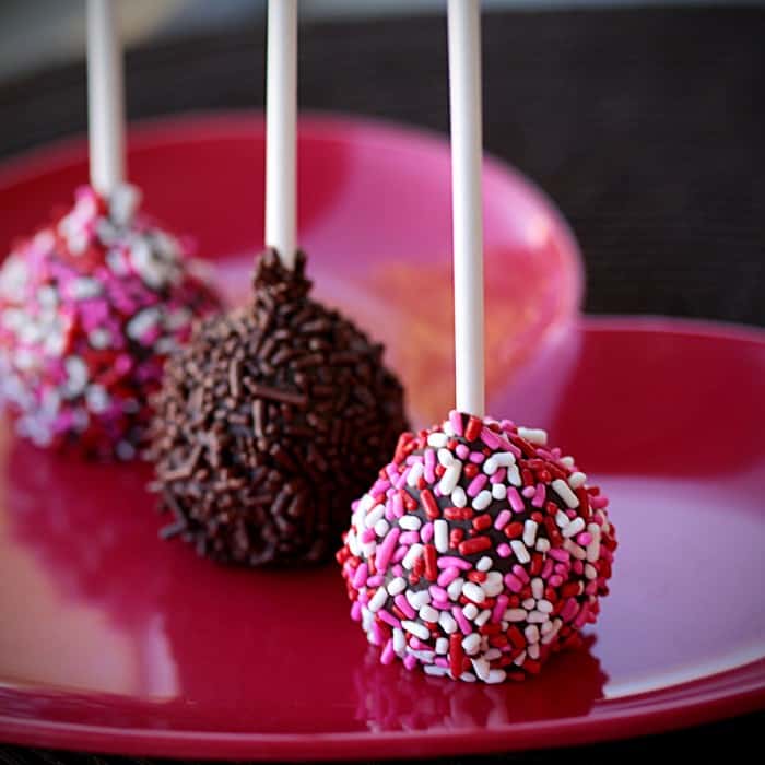 Cake Pops • Love From The Oven