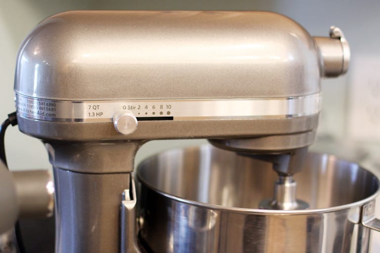 A Review Of The New KitchenAid 7 Quart Bowl-Lift Residential Stand ...