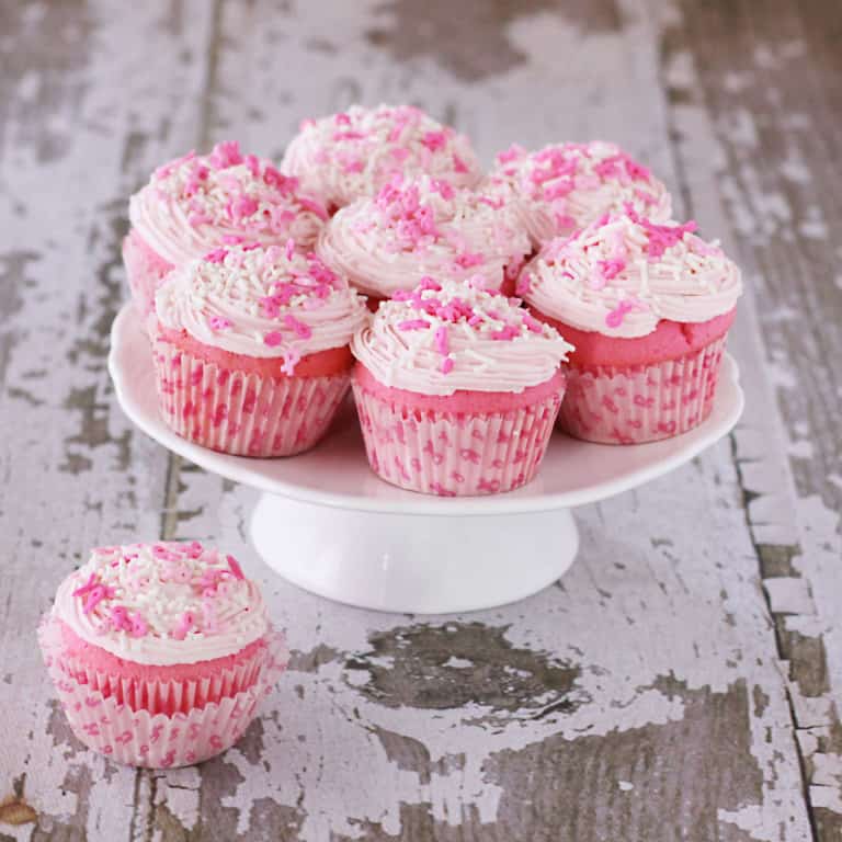 pink cupcake - Love From The Oven