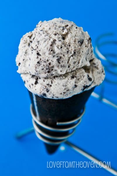 Easy Homemade Cookies And Cream Ice Cream • Love From The Oven