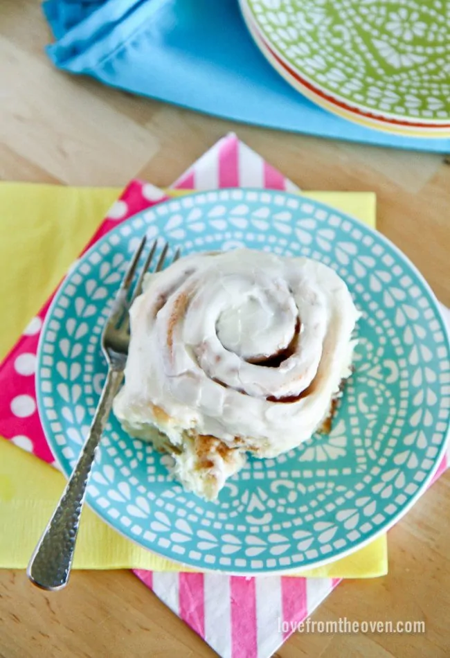 Make Ahead Cinnamon Rolls • Love From The Oven