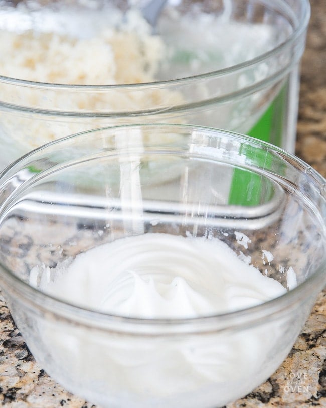 How Do You Make Macaroons? - Coconut Macaroon Recipe