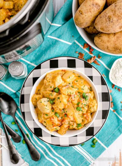 Instant Pot Cheesy Potatoes • Love From The Oven