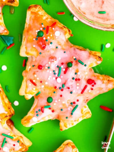 Christmas Hand Pies • Love From The Oven
