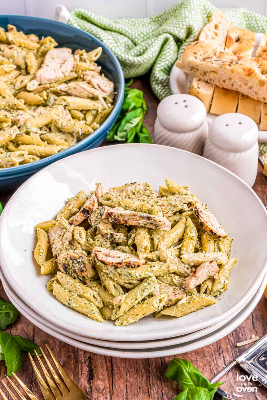 Creamy Chicken Pesto Pasta • Love From The Oven